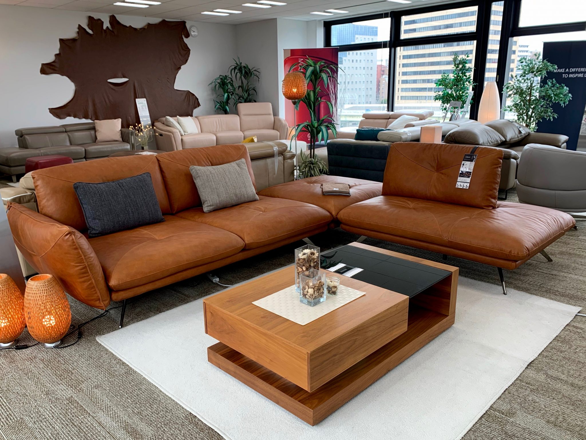 ワタリジャパン大人気モデルRS-B0198のソファタイプの写真をご紹介します。 - レザーホーム | ソファ・テーブル・ベッドの特別招待セール・販売イベント